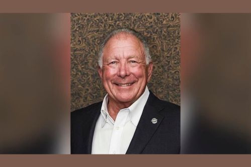 Fred Phillips endowed scholarship in aviation takes flight | Lincoln ...