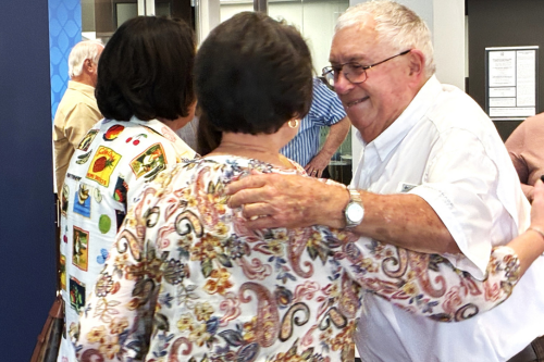 BEST OF 2025: ‘Magic Man’ Bill Cox celebrates 90th B-day | Lincoln ...